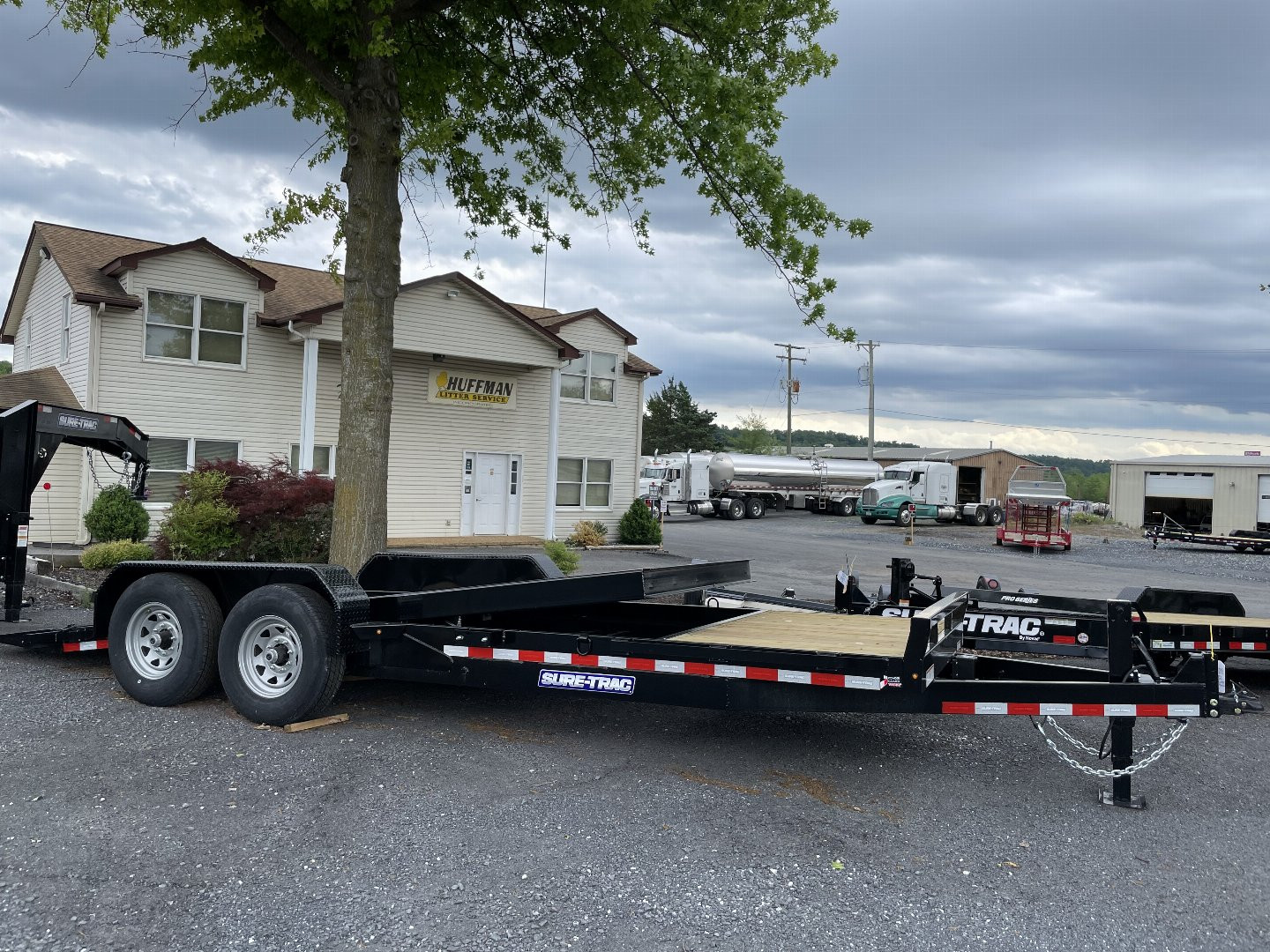 New 2024 SURE-TRAC 16+4 Tilt Equipment Trailer