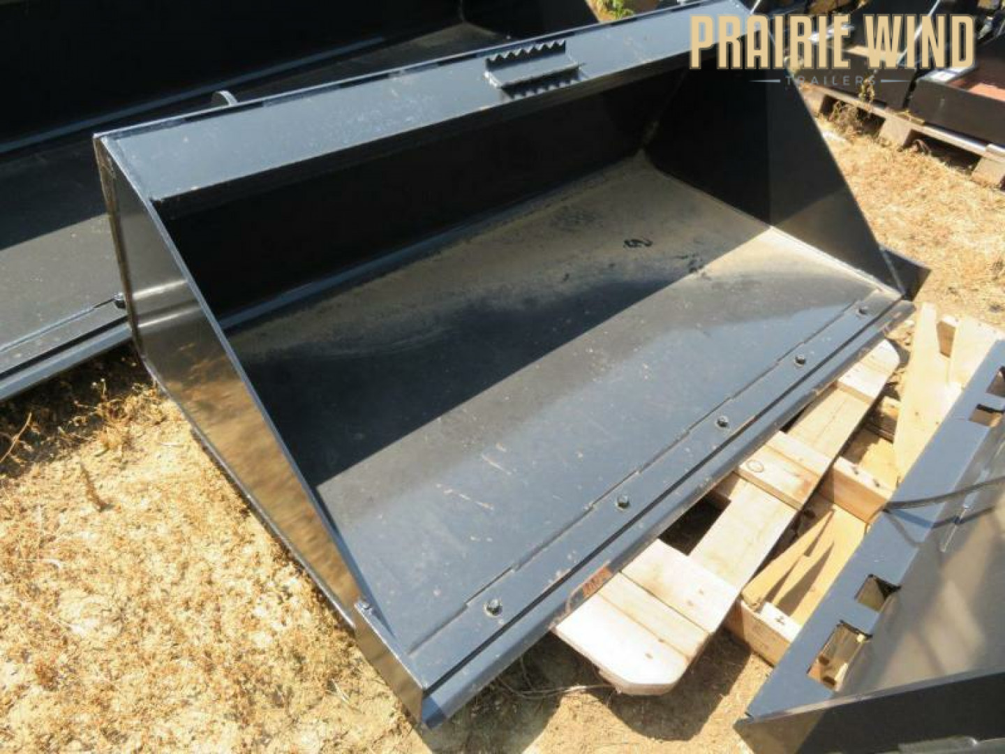 New New Jenkins 68 Skid Steer Bucket - bolt on cutting edge