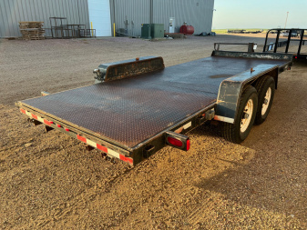 Used 2006 DCT 18 Equipment Trailer for sale in Humboldt, SD