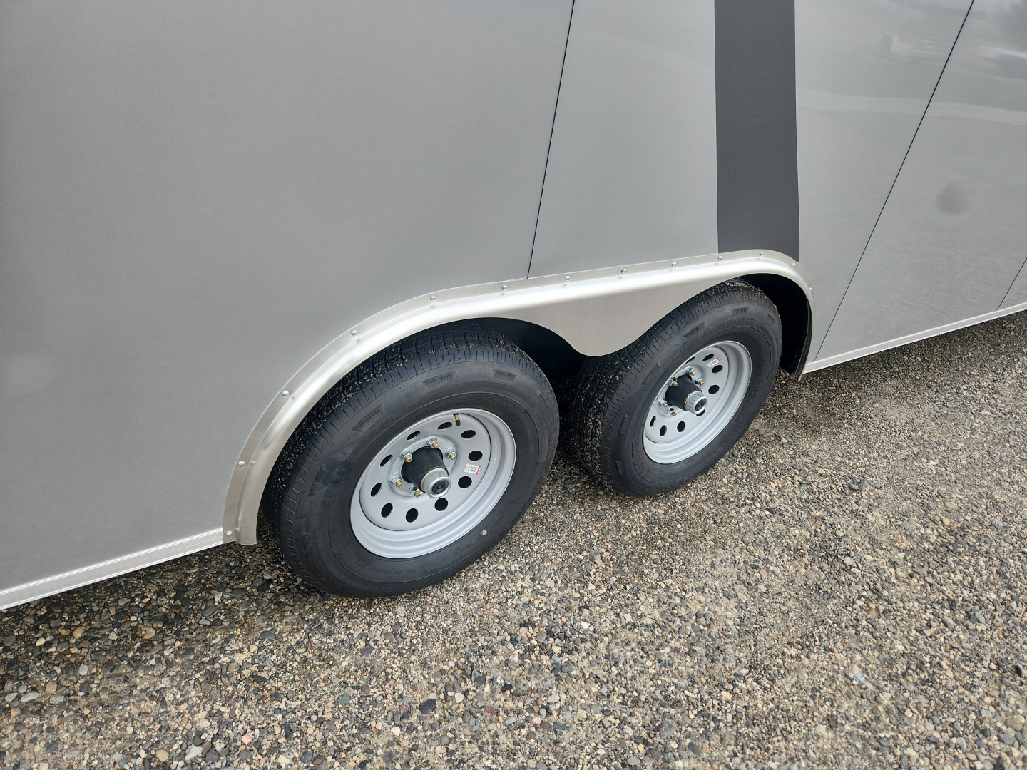 New 2026 AERO 22' BP ENCLOSED CH Car / Racing Trailer