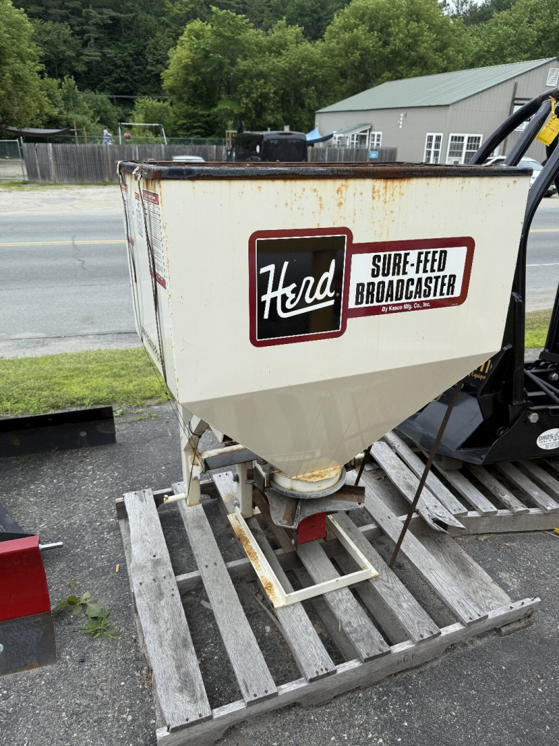 New 2024 HERD MFG HERD 750 3PT SPREADER Spreaders for sale in St ...