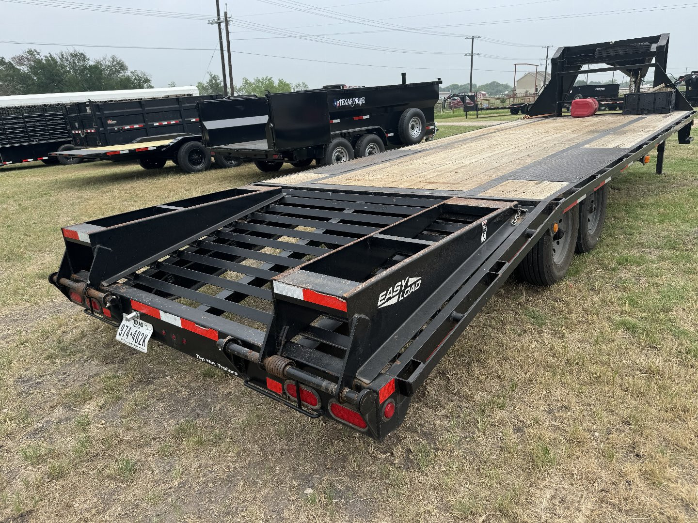 Used 2021 Top Hat Flatbed Trailer for sale in Marion, TX