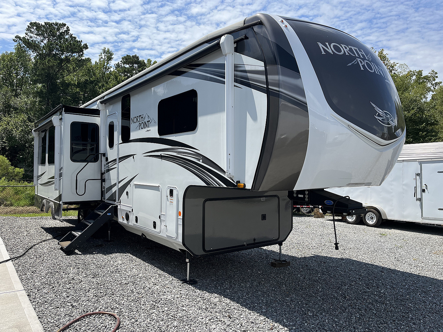 Used 2021 Jayco 38' Fifth Wheel for sale in Jasper, GA