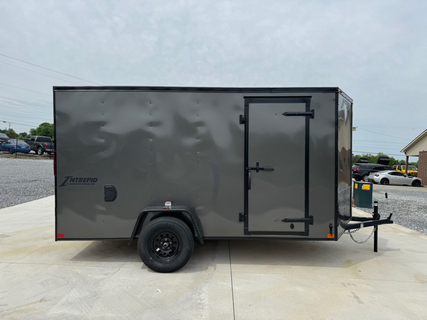 New HOMESTEADER 6X12 Enclosed Trailer 612IS