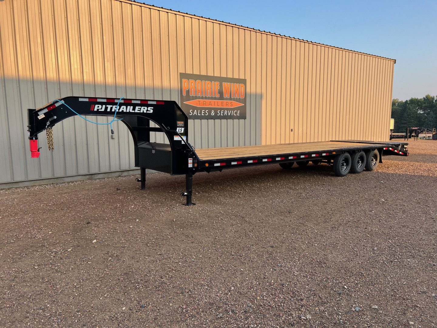 New 2026 PJ Trailers 32 Triple Axle Low Profile LS Gooseneck Trailer ...