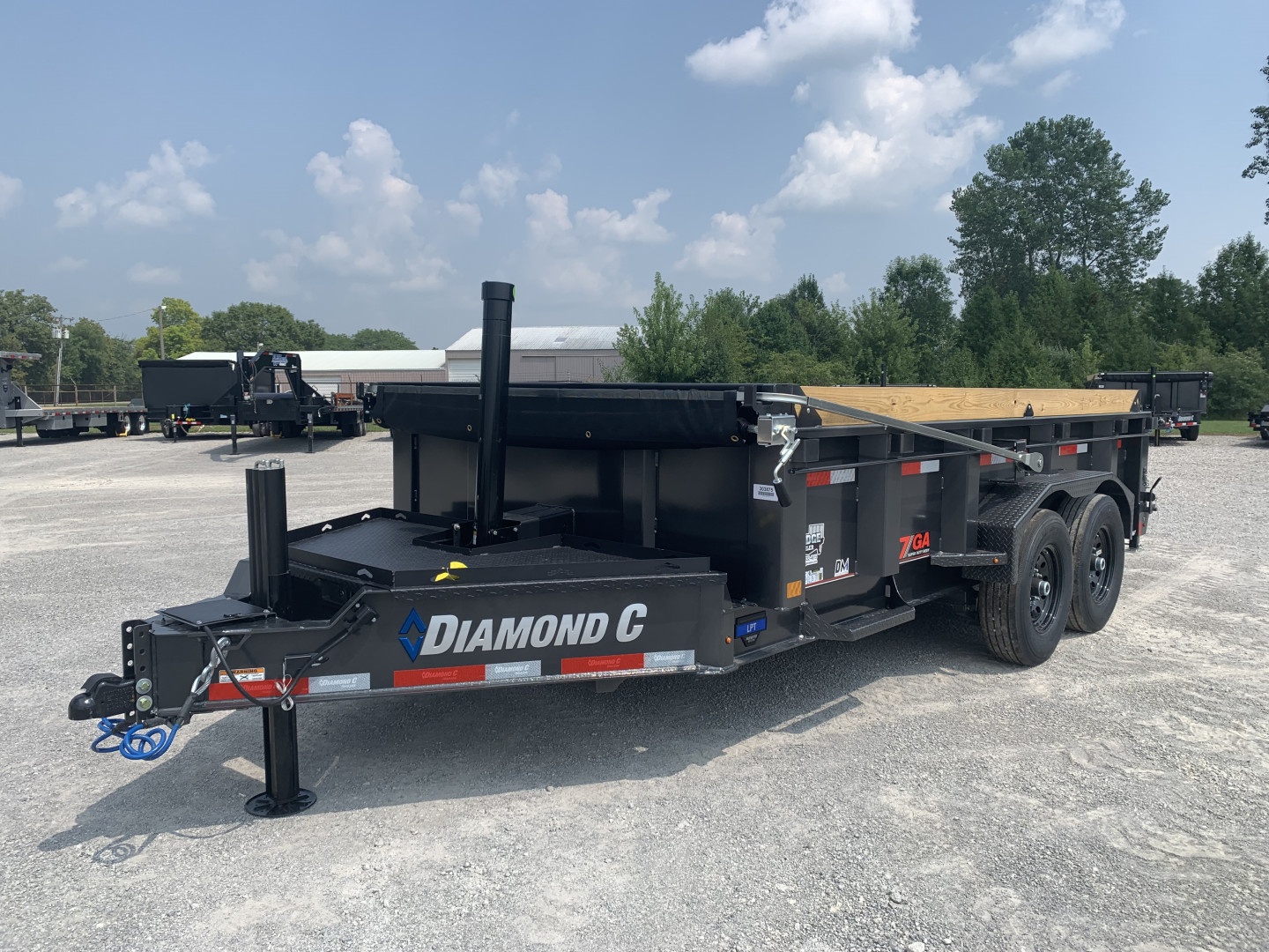 New 2026 Diamond C Trailers LPT207L14X82 (82" X 14') 14.9K Telescopic ...