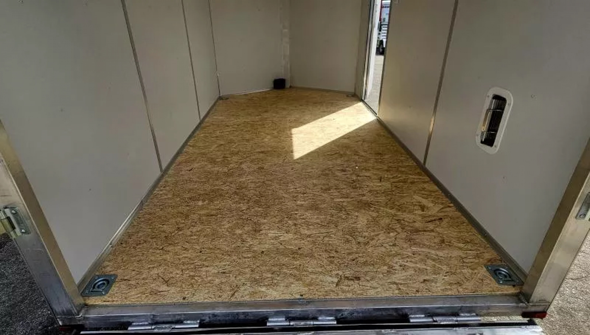 New 7 X 12 CARGO ENCLOSED REAR RAMP DOOR ALUMINUM 2025 LIGHTNING TANDEM ...