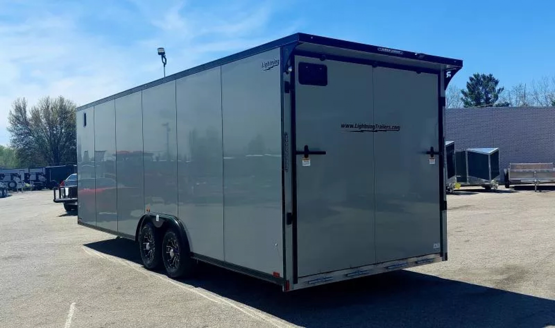 New 8 X 24 CAR HAULER ENCLOSED 24' BOX + 2 ' V-NOSE ALL ALUMINUM BY ...