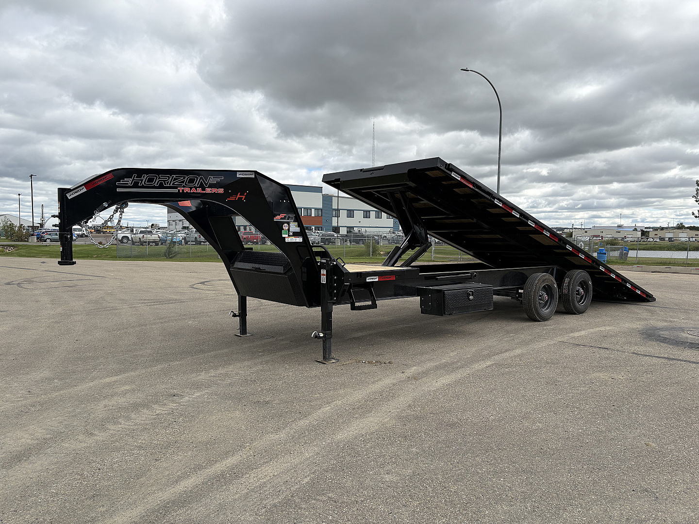 Home - Recon Trailer in Lacombe, Alberta
