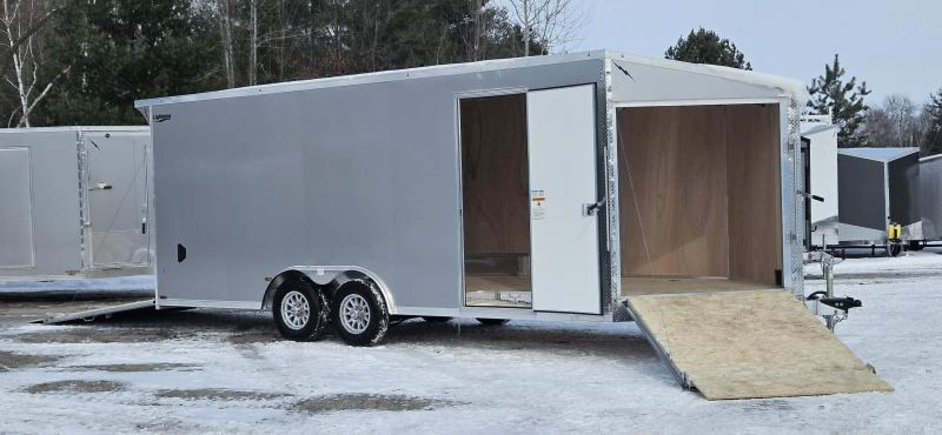New 8 X 24 SNOWMOBILE SIDE BY SIDE ENCLOSED POLYCOR EXTERIOR 2025 ...