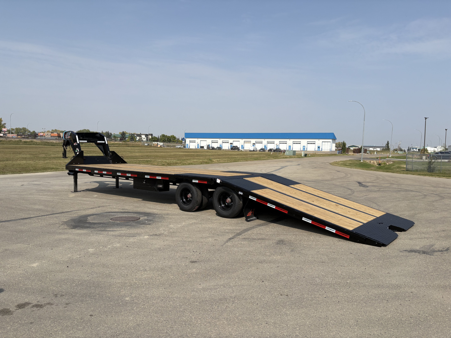 Home - Recon Trailer in Lacombe, Alberta