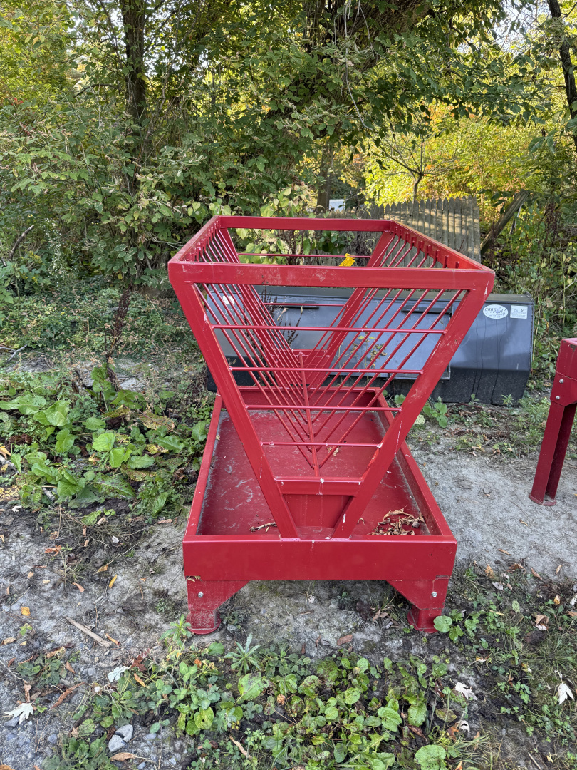 New 2025 Farmco 4' HAY BASKET W/8" LEGS Other Equipment for sale in St ...