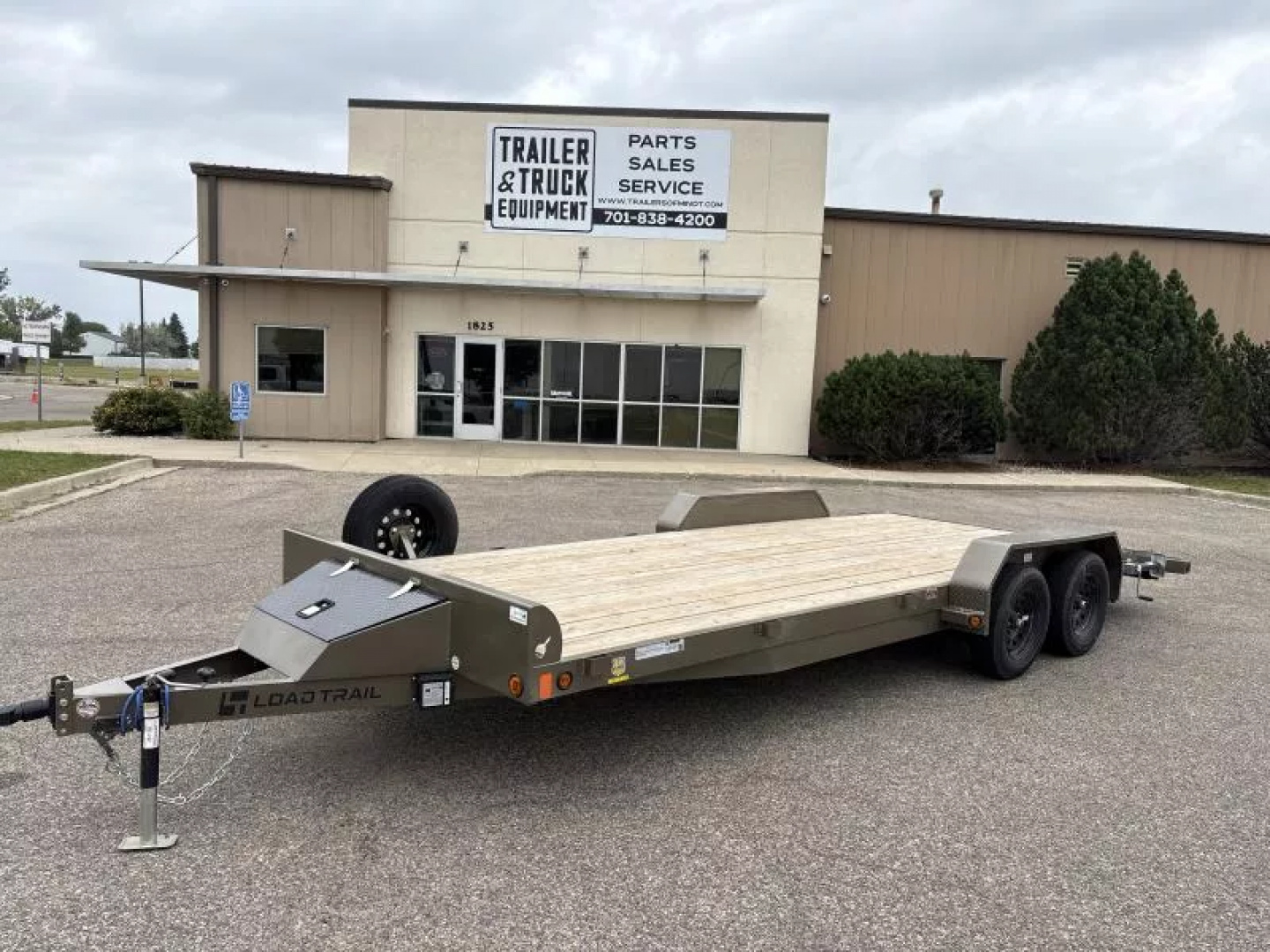 New 2025 Load Trail CAR HAULER 83"X20 Car Hauler for sale in Minot, ND