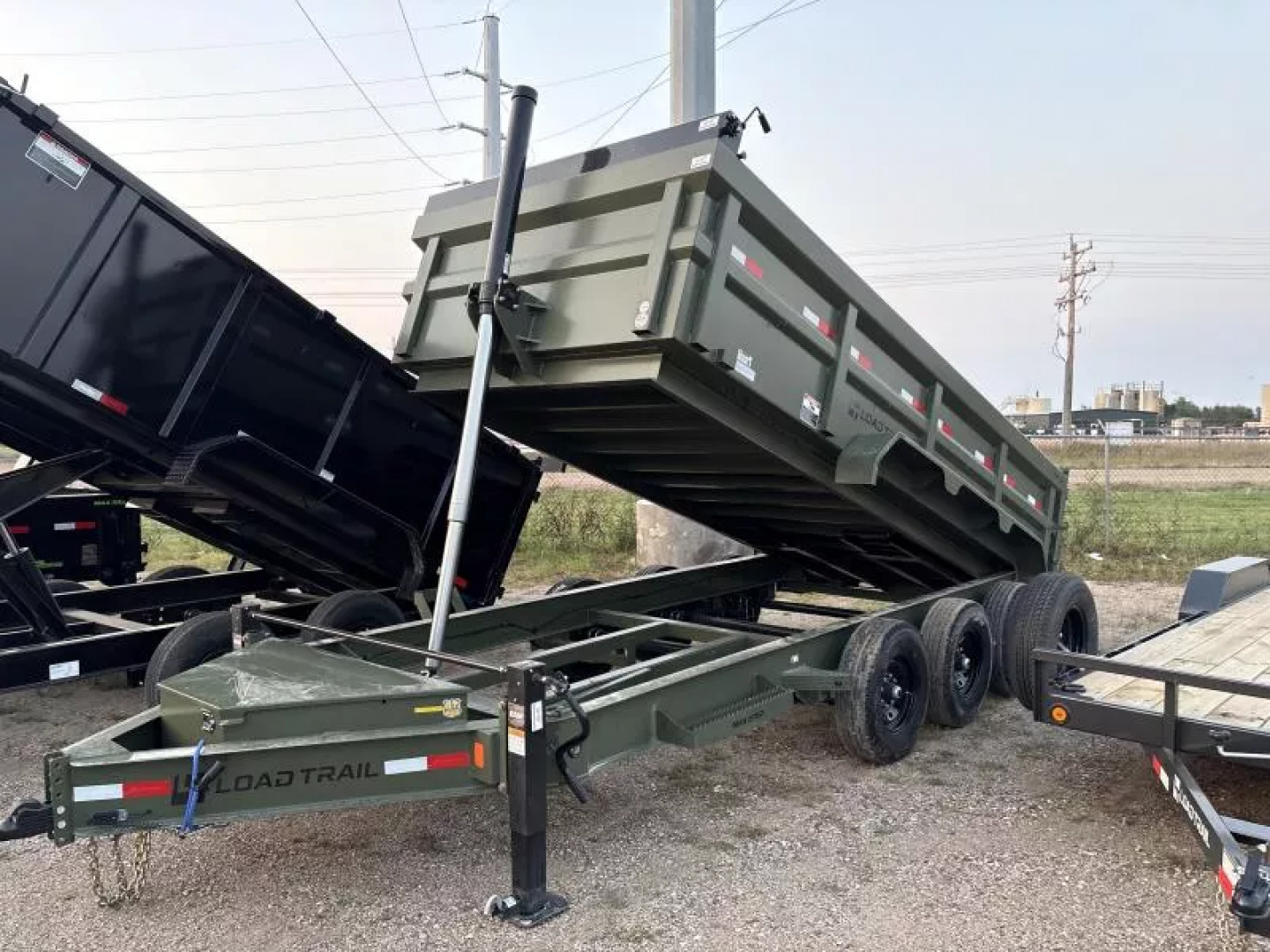 New 2026 Load Trail DL21 83" x 16' Low-Pro Bumper Pull Dump (DL8316073 ...