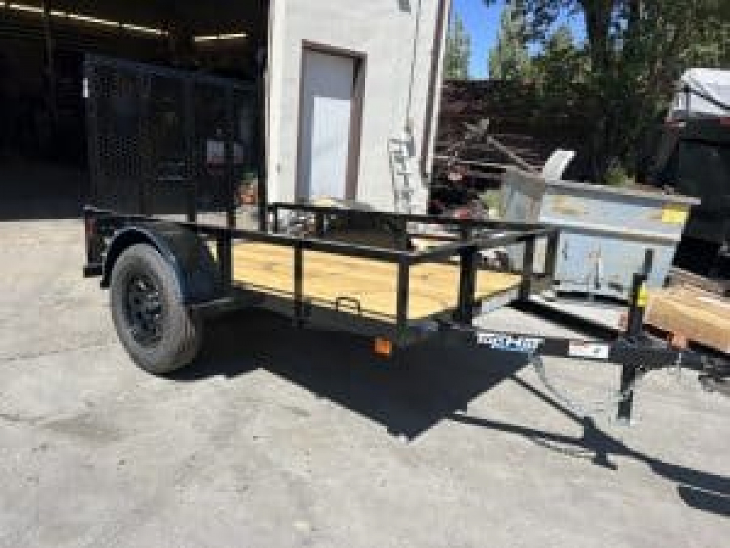 P&M Trailer Sales | | Cargo Enclosed Van Trailers, utility flatbed ...