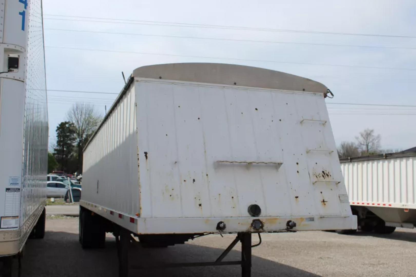 Used 2004 Hopper Bottom Trailer for sale in Russellville, KY