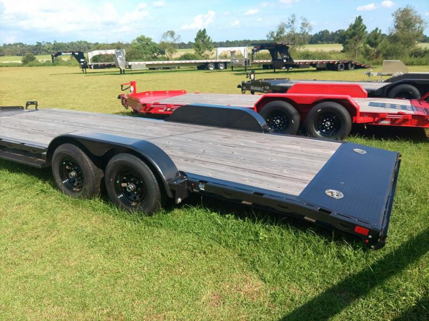 New 2024 Diamond C Trailers GTF206 22X83 Car Hauler for sale in ...