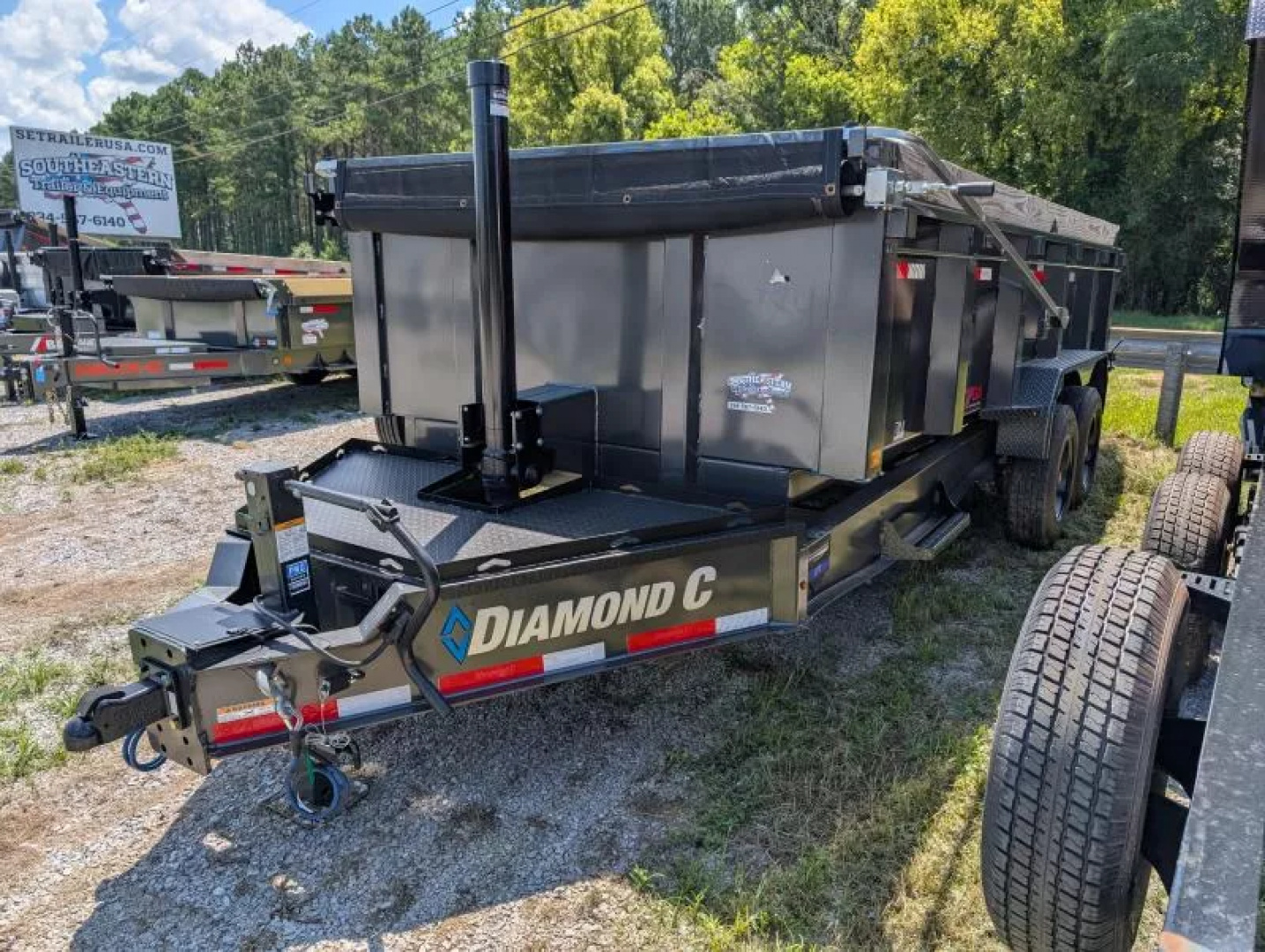 New 2025 Diamond C Trailers LPT208 Dump Trailer for sale in Wetumpka, AL