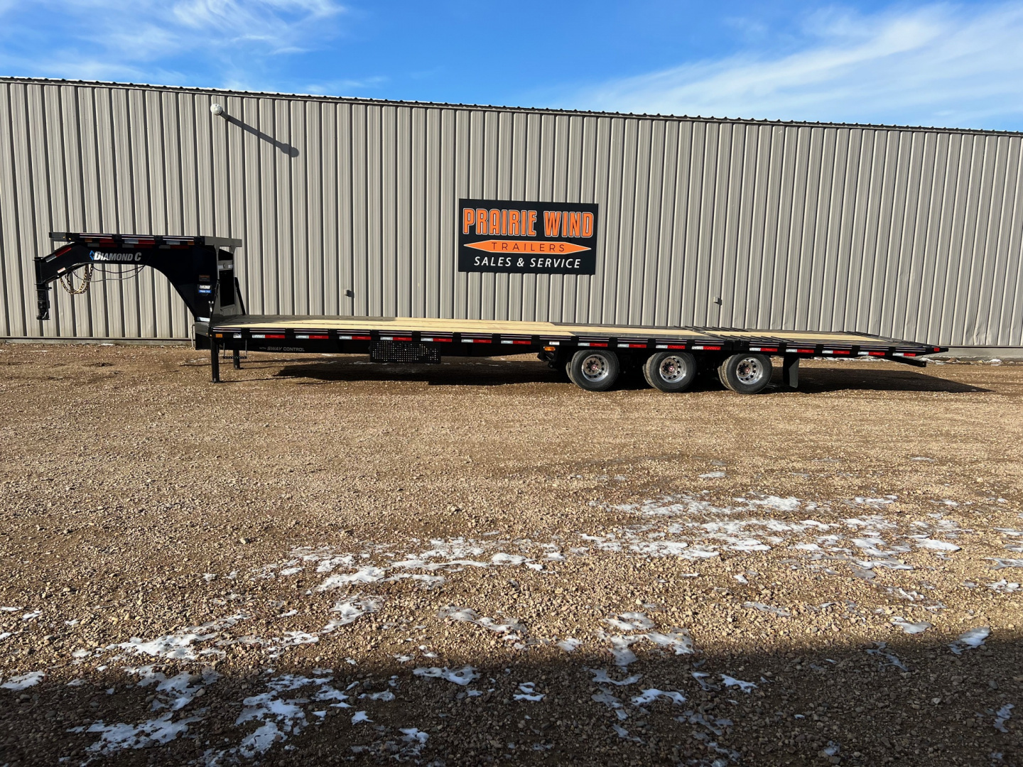 New 2026 Diamond C Trailers 38' FMAX312HDT Gooseneck Hydraulic Tail ...