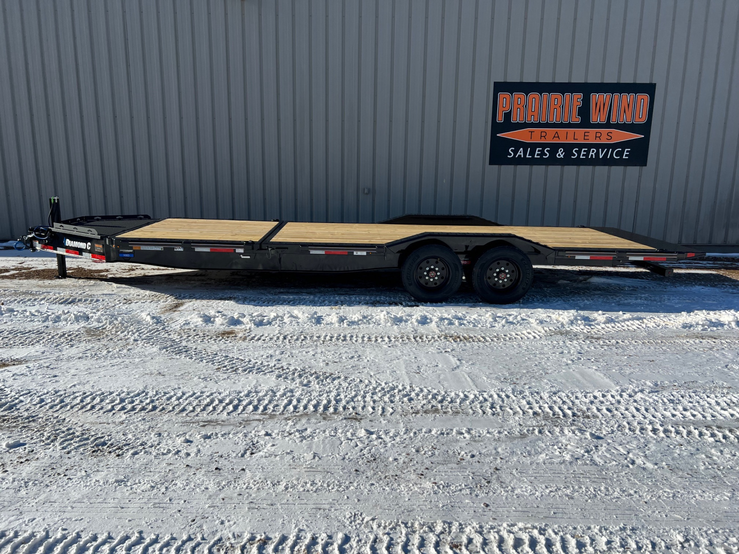 New 2026 Diamond C Trailers 24' Tiltbed Drive Over Fenders HXD Tilt ...
