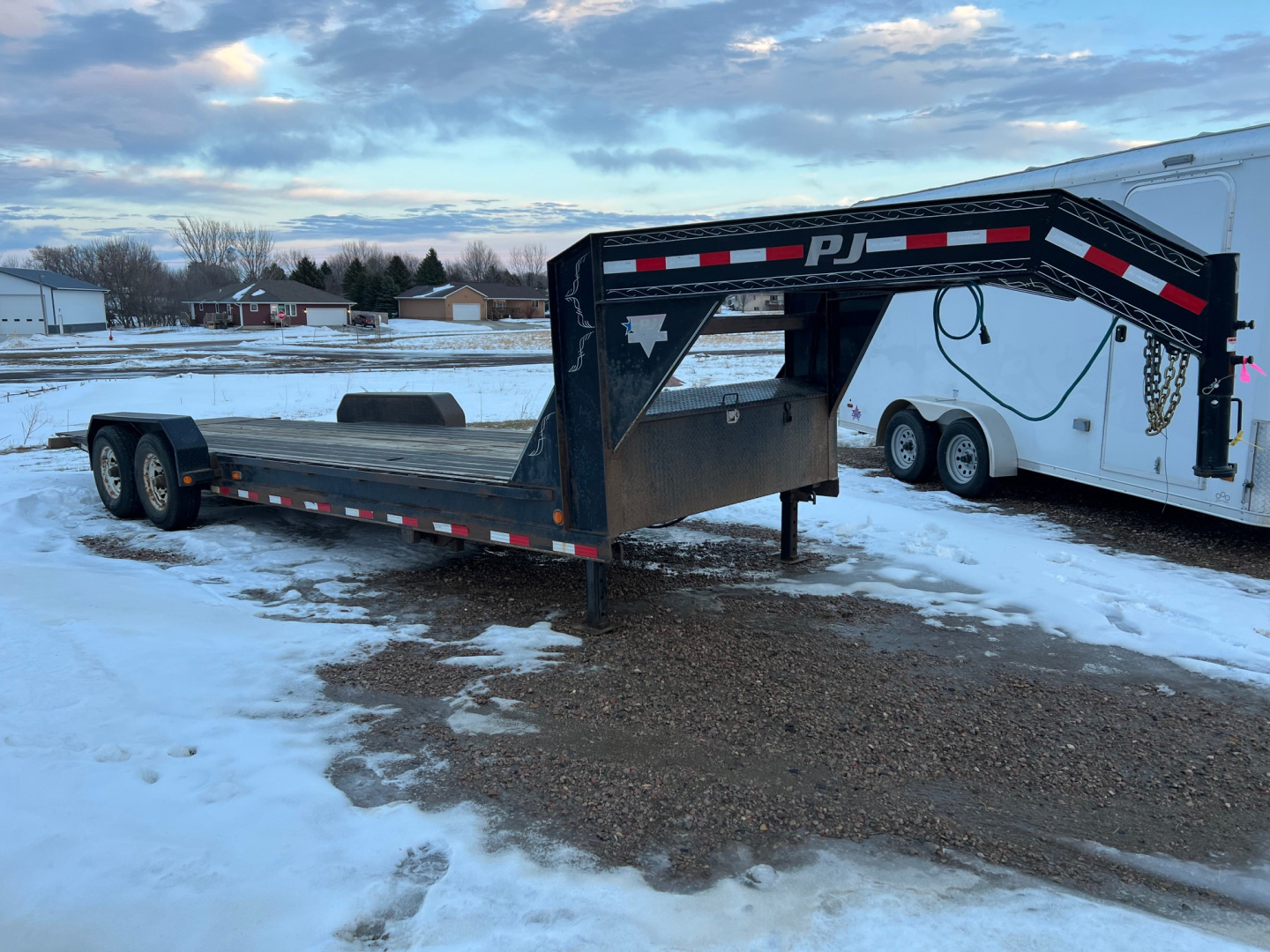 Used 2017 PJ Trailers 24' Full Tilt Gooseneck Tilt Trailer for sale in ...