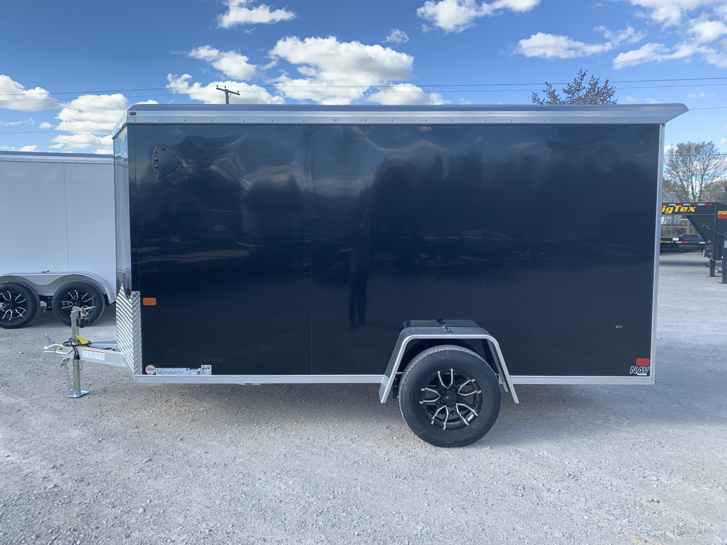 New 2026 NEO Trailers NAV126SR (6' X 12') 2.9K V-Nose Cargo / Enclosed ...